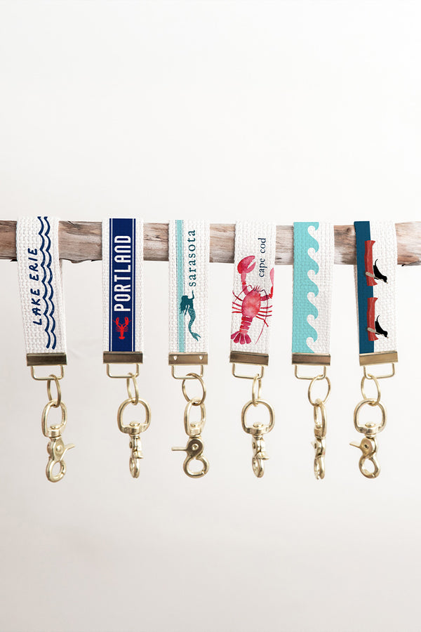 Coastal Keychains – Rustic Marlin